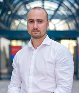 Viktor Bartenjev - HR Experience